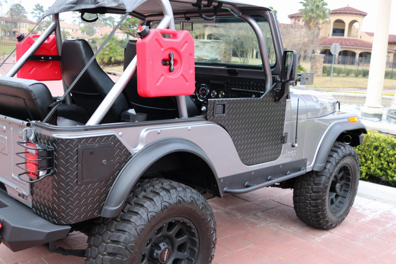 1976 Jeep CJ5 – TEXAS TRUCKS & CLASSICS