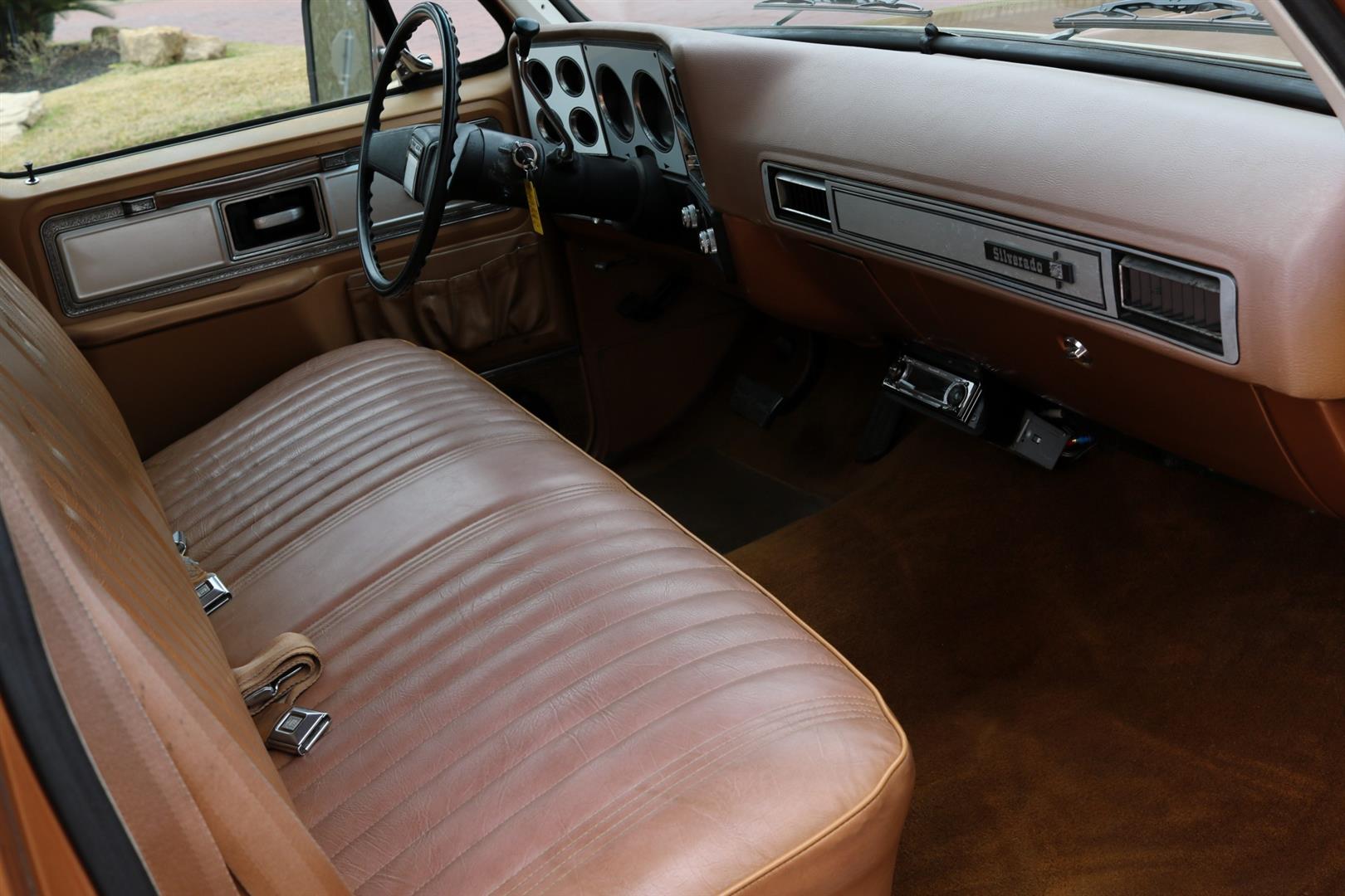1979 Chevy Suburban Silverado (Estate) – TEXAS TRUCKS & CLASSICS