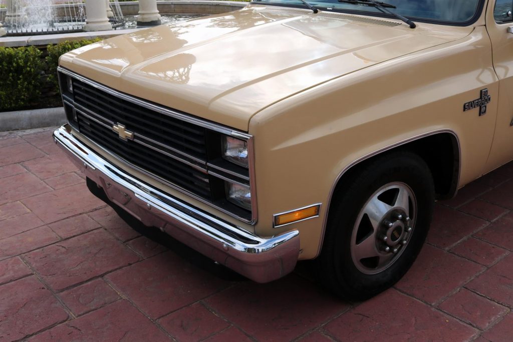 1983 Chevy C30 Dually – TEXAS TRUCKS & CLASSICS