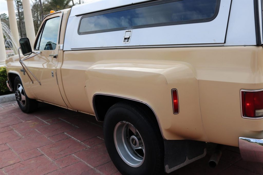 1983 Chevy C30 Dually – TEXAS TRUCKS & CLASSICS