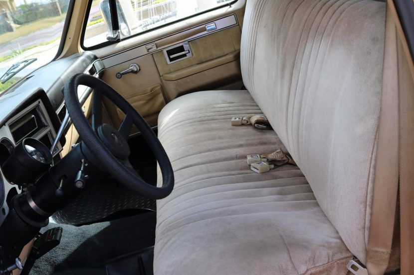 1983 Chevy C30 Dually – TEXAS TRUCKS & CLASSICS