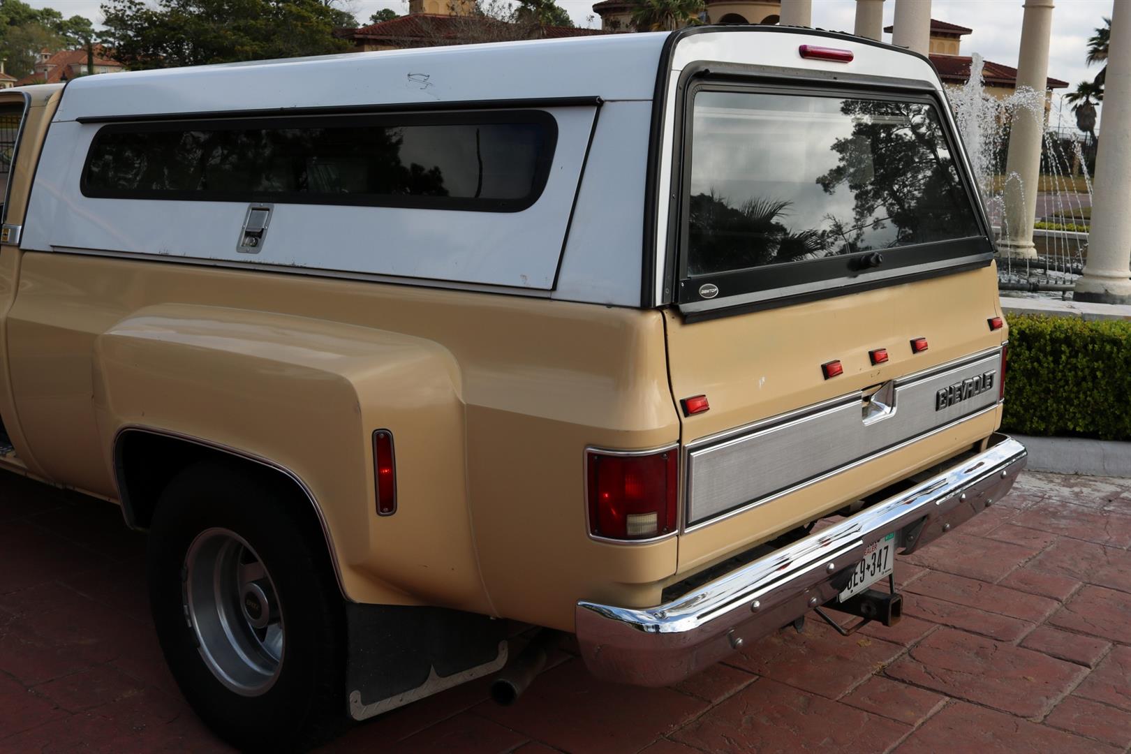 1983 Chevy C30 Dually – TEXAS TRUCKS & CLASSICS