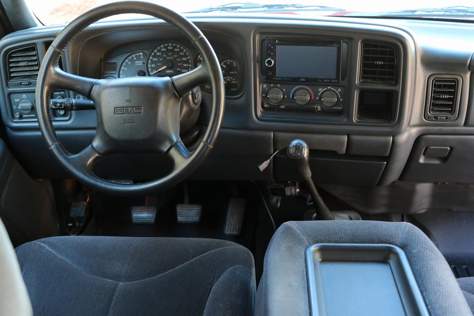 2002 GMC 3500 Sierra SLE Crew Dually – TEXAS TRUCKS & CLASSICS