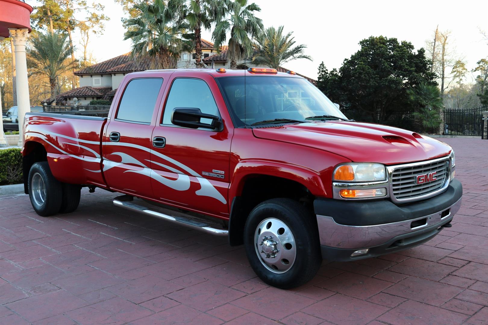 2002 GMC 3500 Sierra SLE Crew Dually – TEXAS TRUCKS & CLASSICS