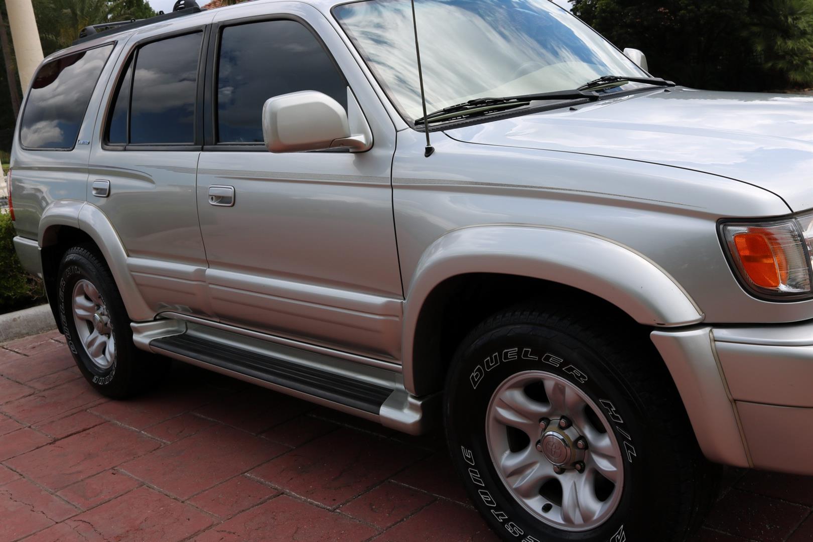 2002 Toyota 4 Runner Limited – TEXAS TRUCKS & CLASSICS