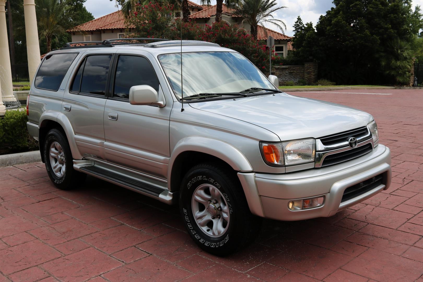 2002 Toyota 4 Runner Limited – TEXAS TRUCKS & CLASSICS