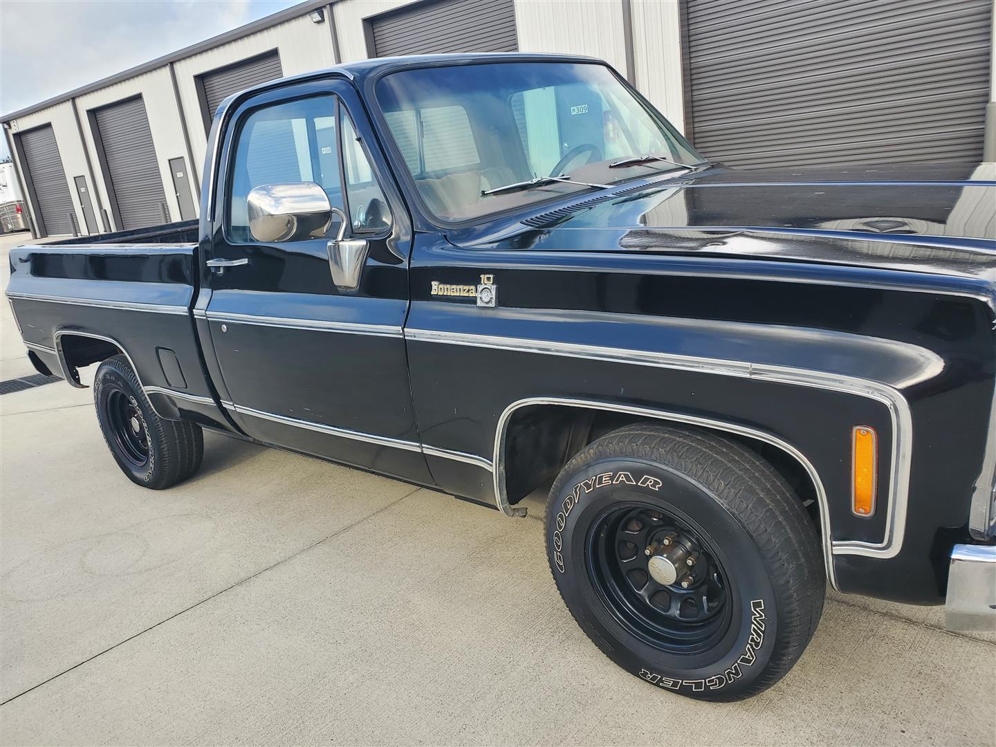 1976 Chevy C10 SWB Bonanza – TEXAS TRUCKS & CLASSICS