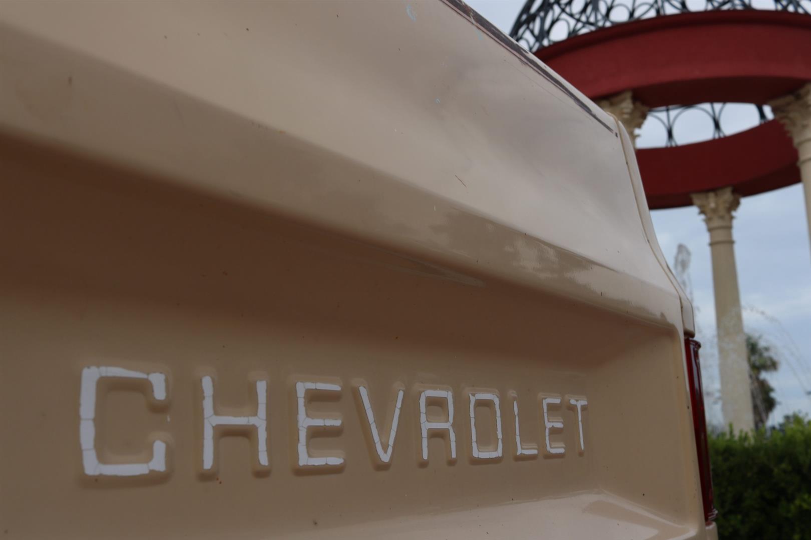 1987 Chevy R10 SWB Custom Deluxe – TEXAS TRUCKS & CLASSICS