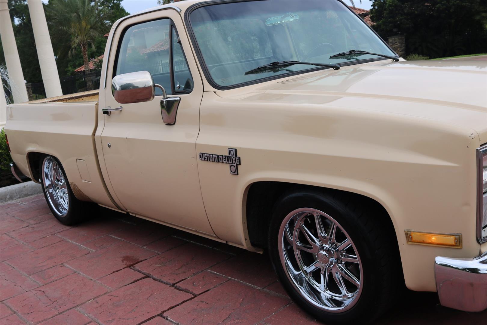 1987 Chevy R10 SWB Custom Deluxe – TEXAS TRUCKS & CLASSICS