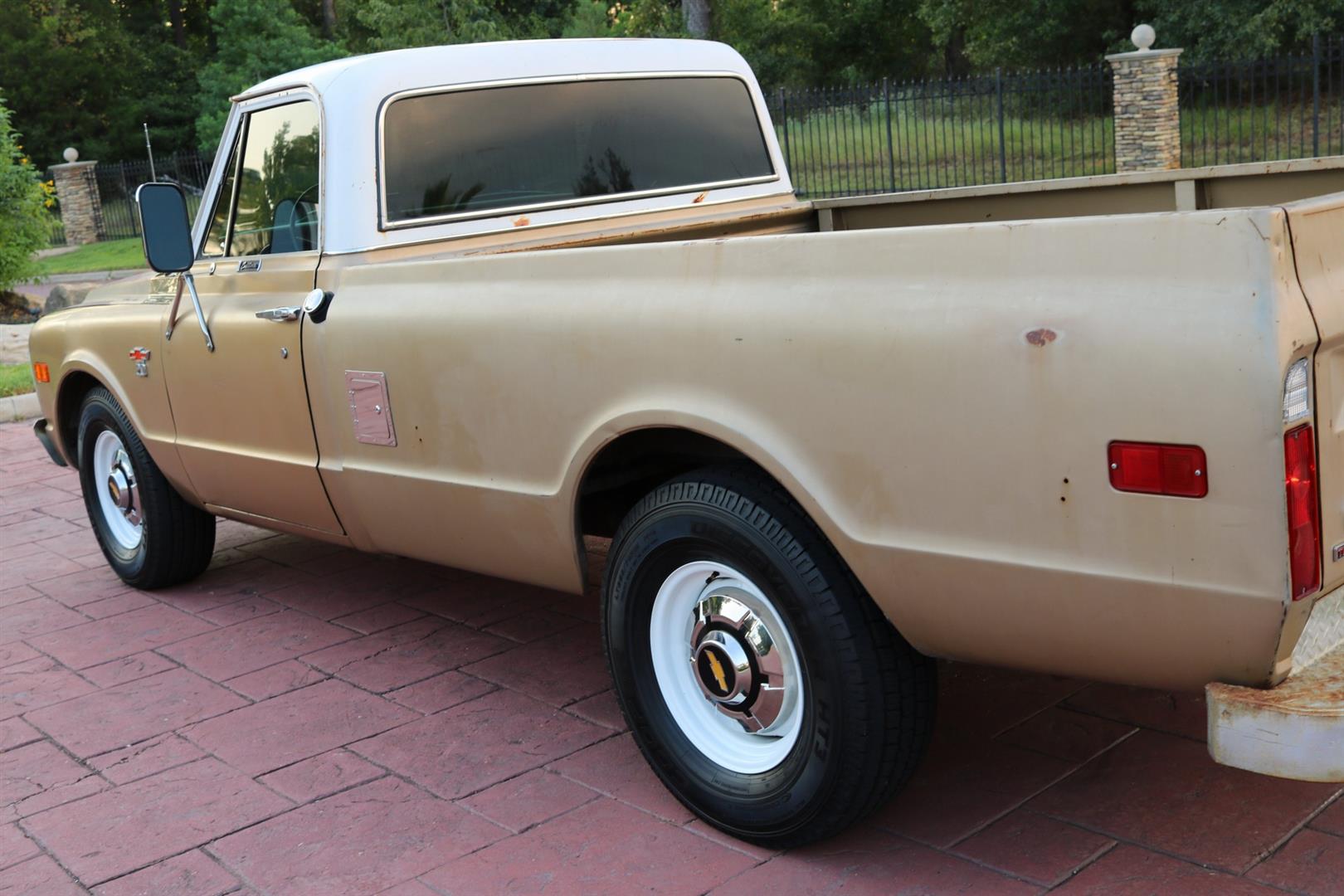 1968 Chevy C20 Custom – TEXAS TRUCKS & CLASSICS