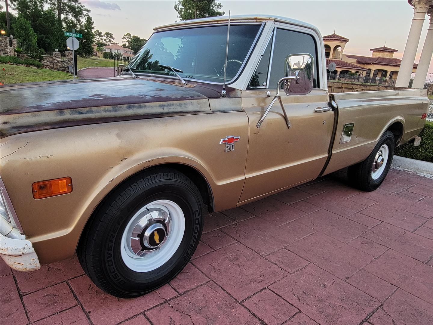 1968 Chevy C20 Custom – TEXAS TRUCKS & CLASSICS