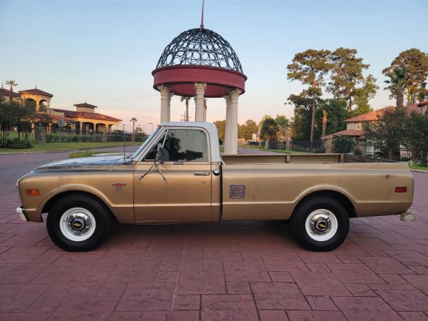 1968 Chevy C20 Custom – TEXAS TRUCKS & CLASSICS