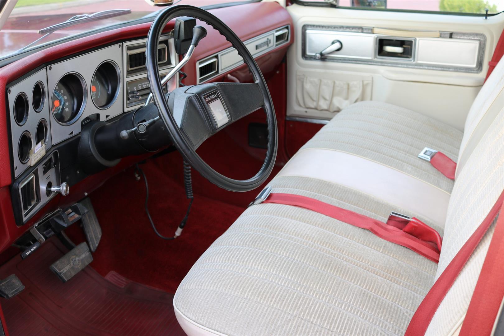 1979 Chevy Suburban Silverado – TEXAS TRUCKS & CLASSICS