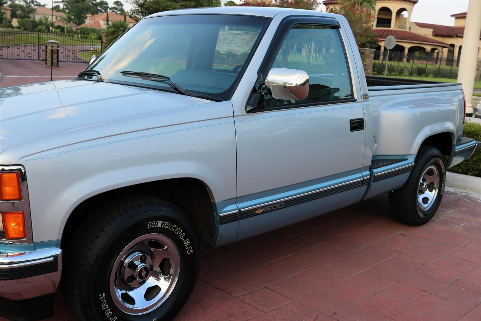 1989 Chevy C1500 Silverado – TEXAS TRUCKS & CLASSICS