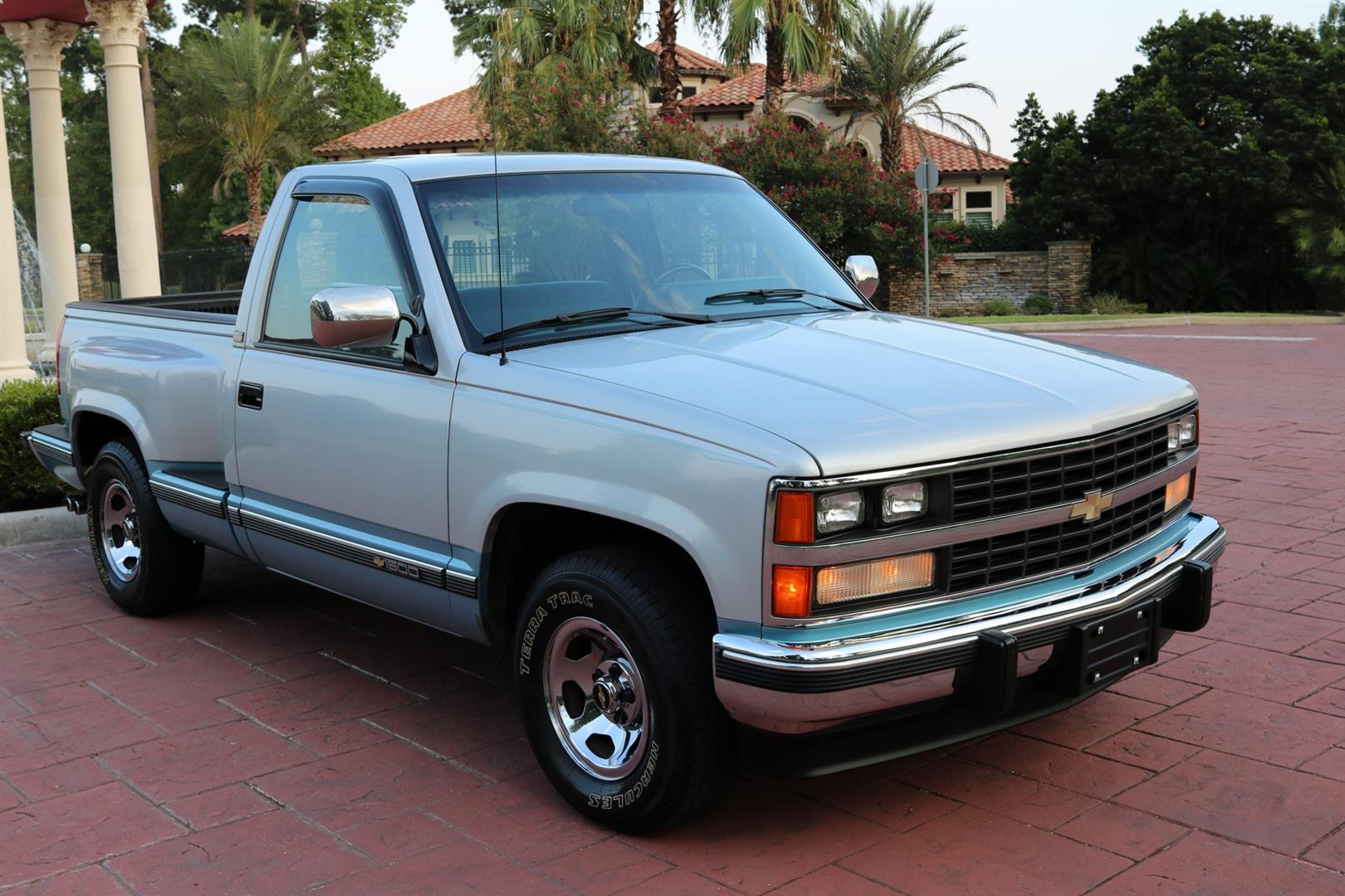 1989 Chevy C1500 Silverado – TEXAS TRUCKS & CLASSICS