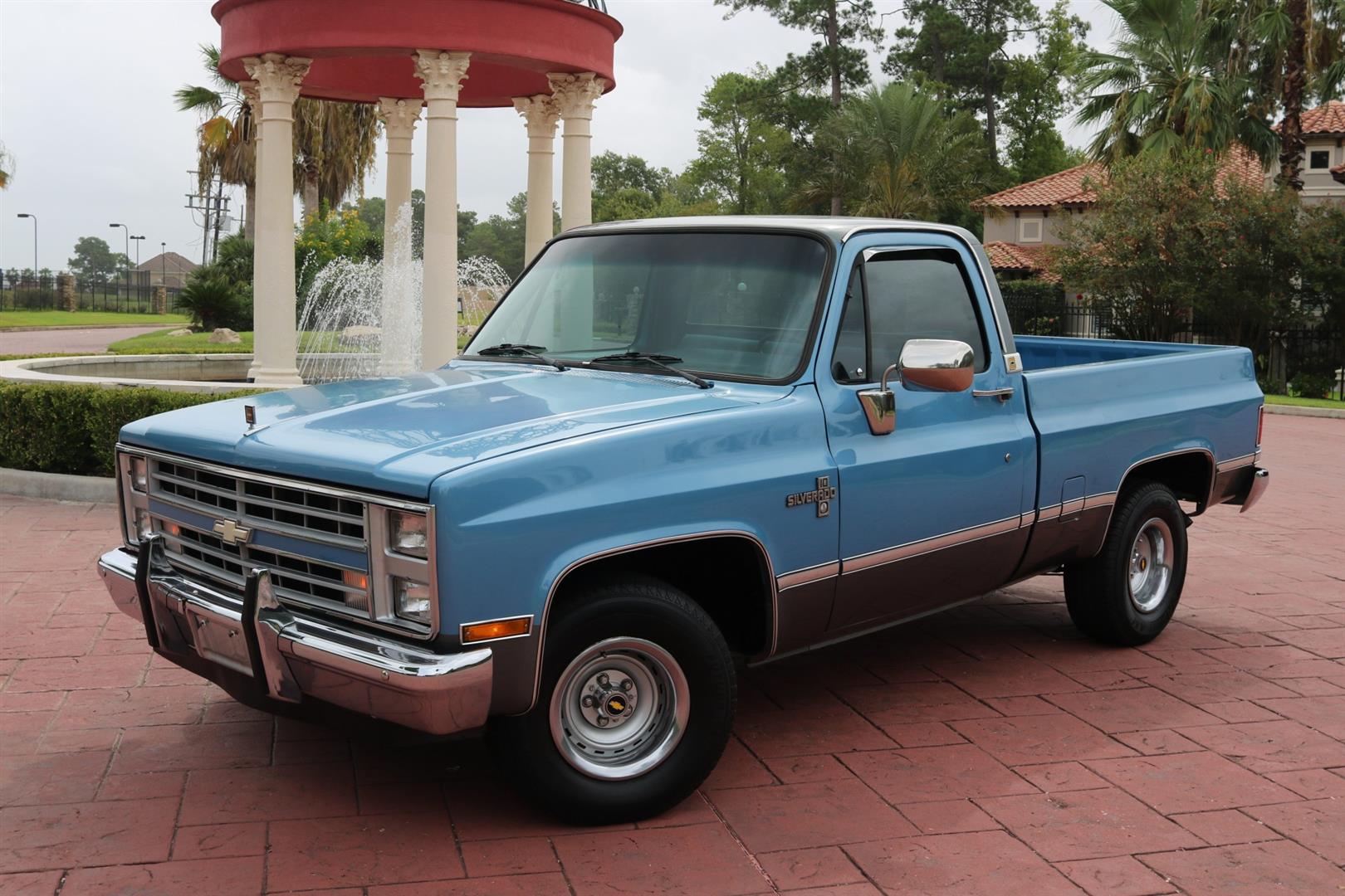 1987 Chevy R10 Silverado SWB – TEXAS TRUCKS & CLASSICS