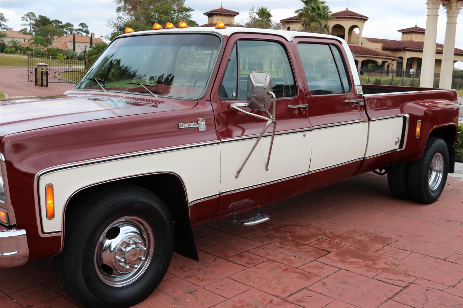 1975 Chevy C30 Silverado – TEXAS TRUCKS & CLASSICS