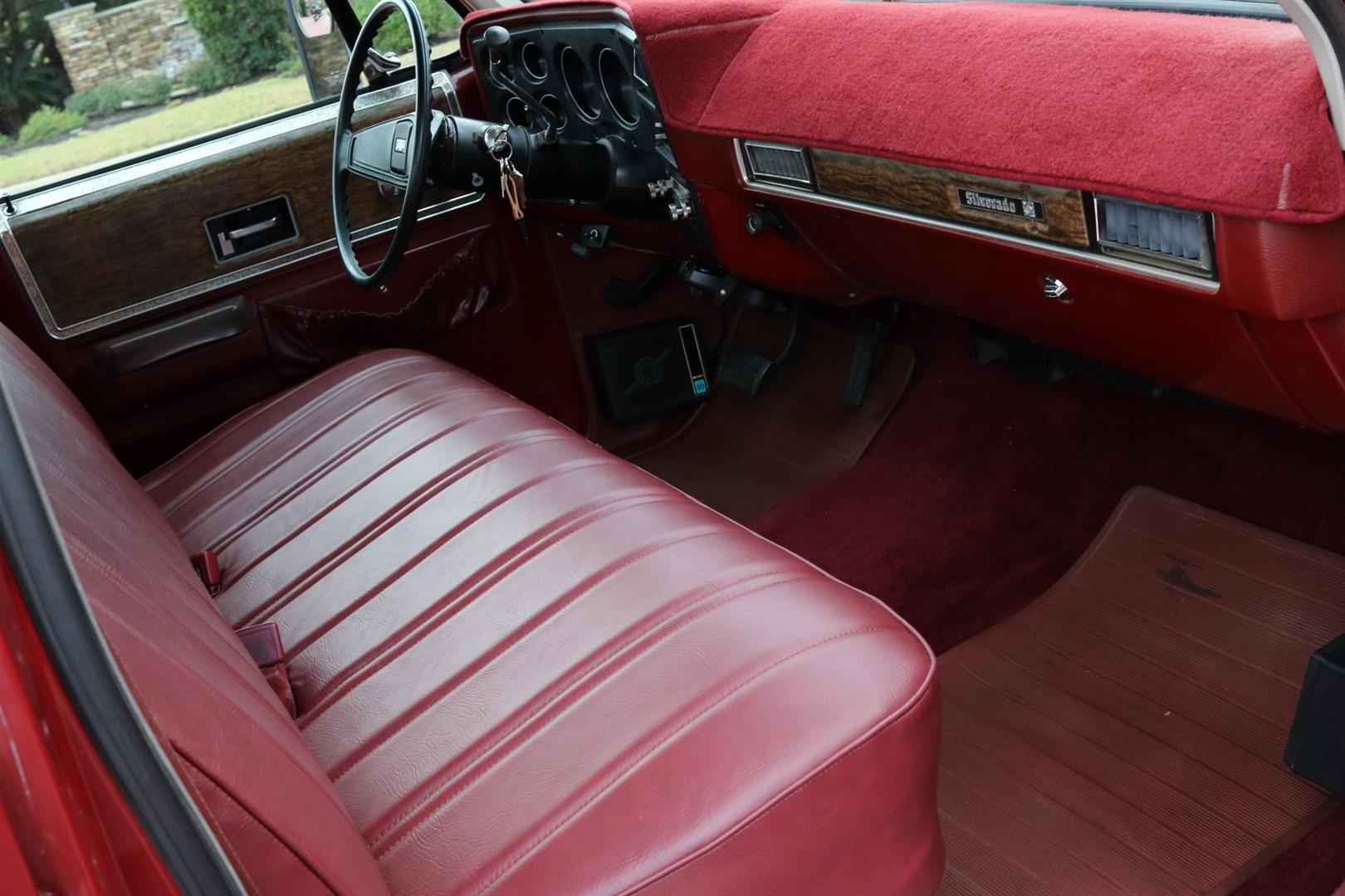 1975 Chevy C30 Silverado – TEXAS TRUCKS & CLASSICS