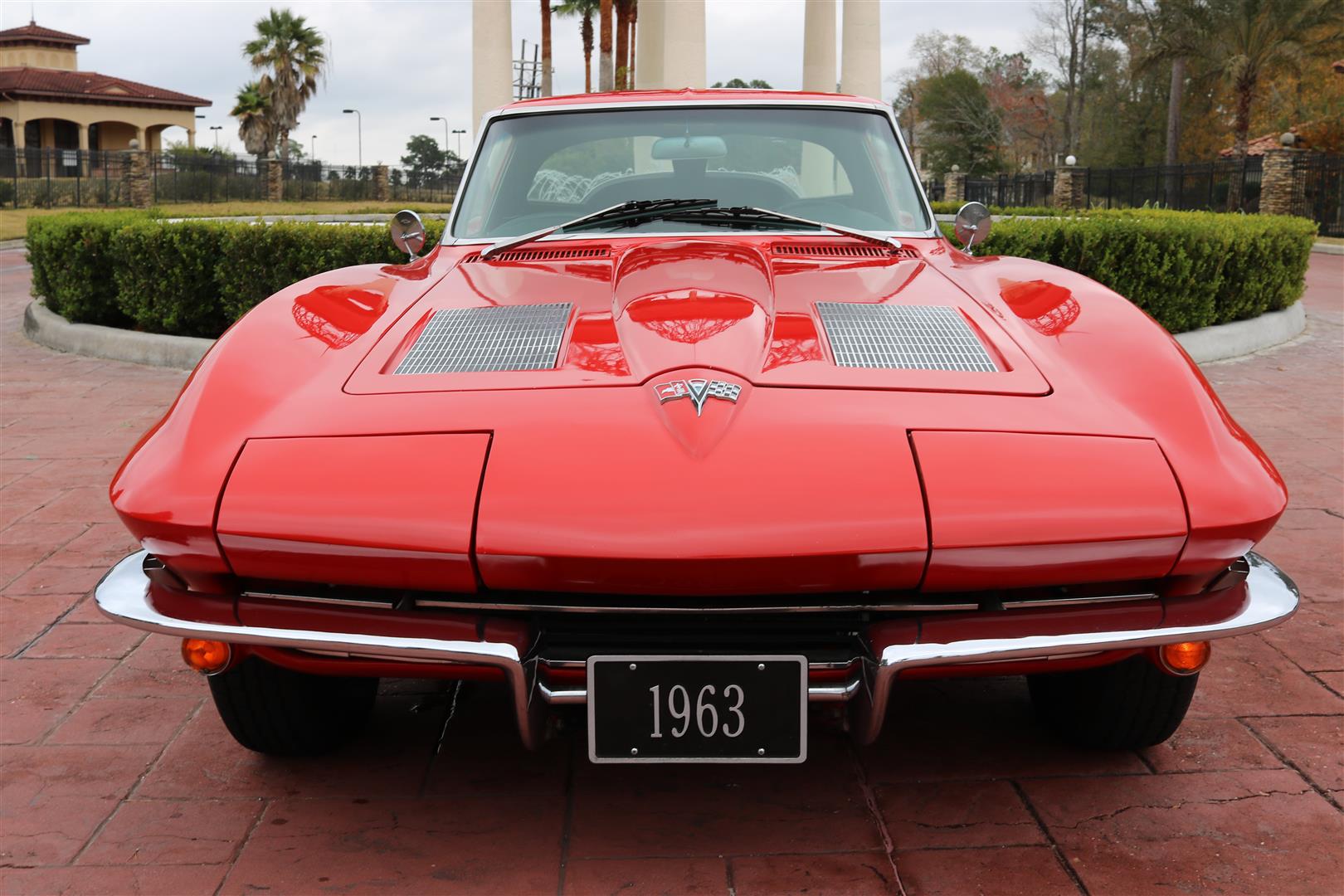 1963 Chevy Corvette Stingray Coupe – TEXAS TRUCKS & CLASSICS