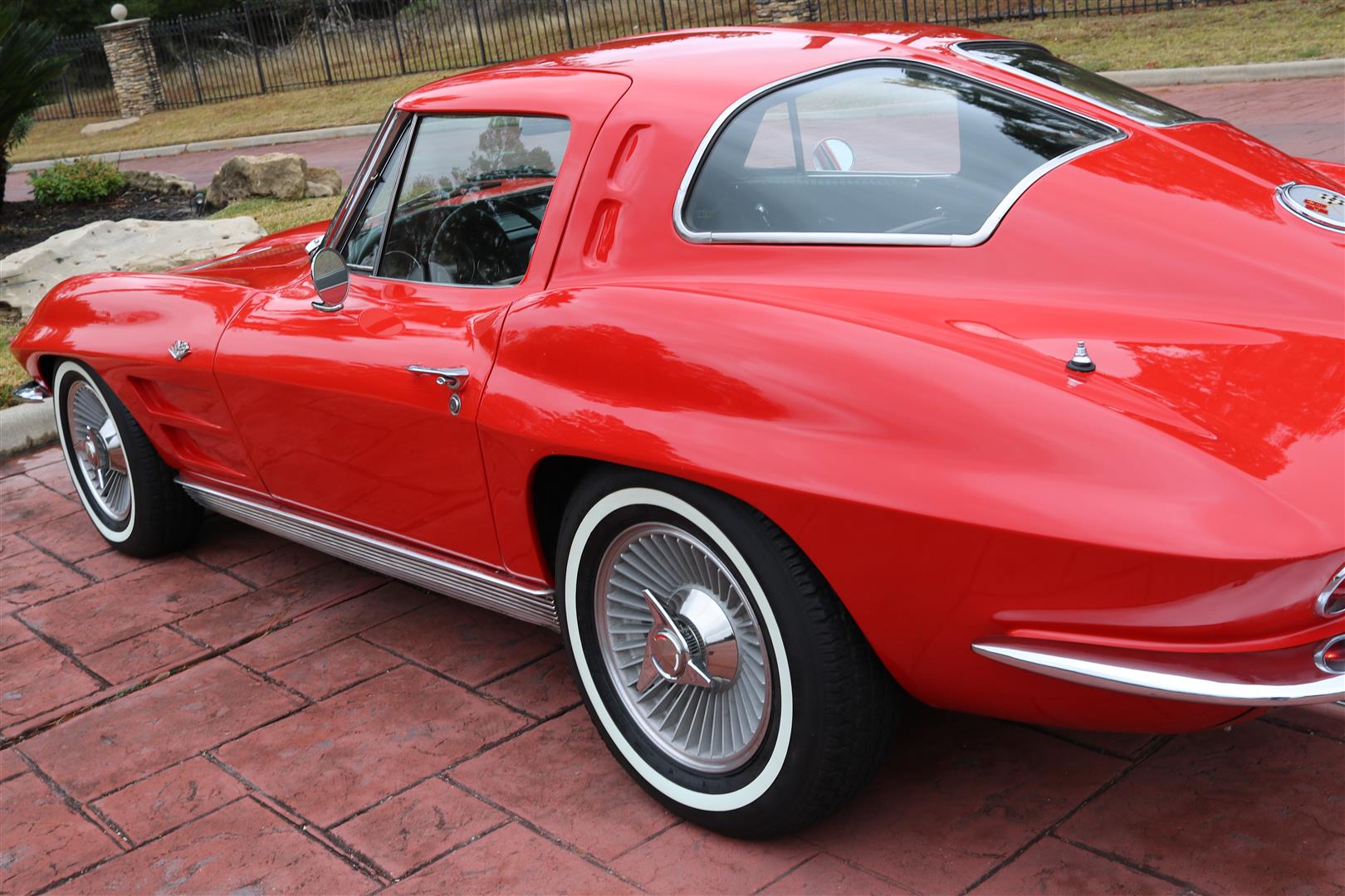 1963 Chevy Corvette Stingray Coupe – TEXAS TRUCKS & CLASSICS