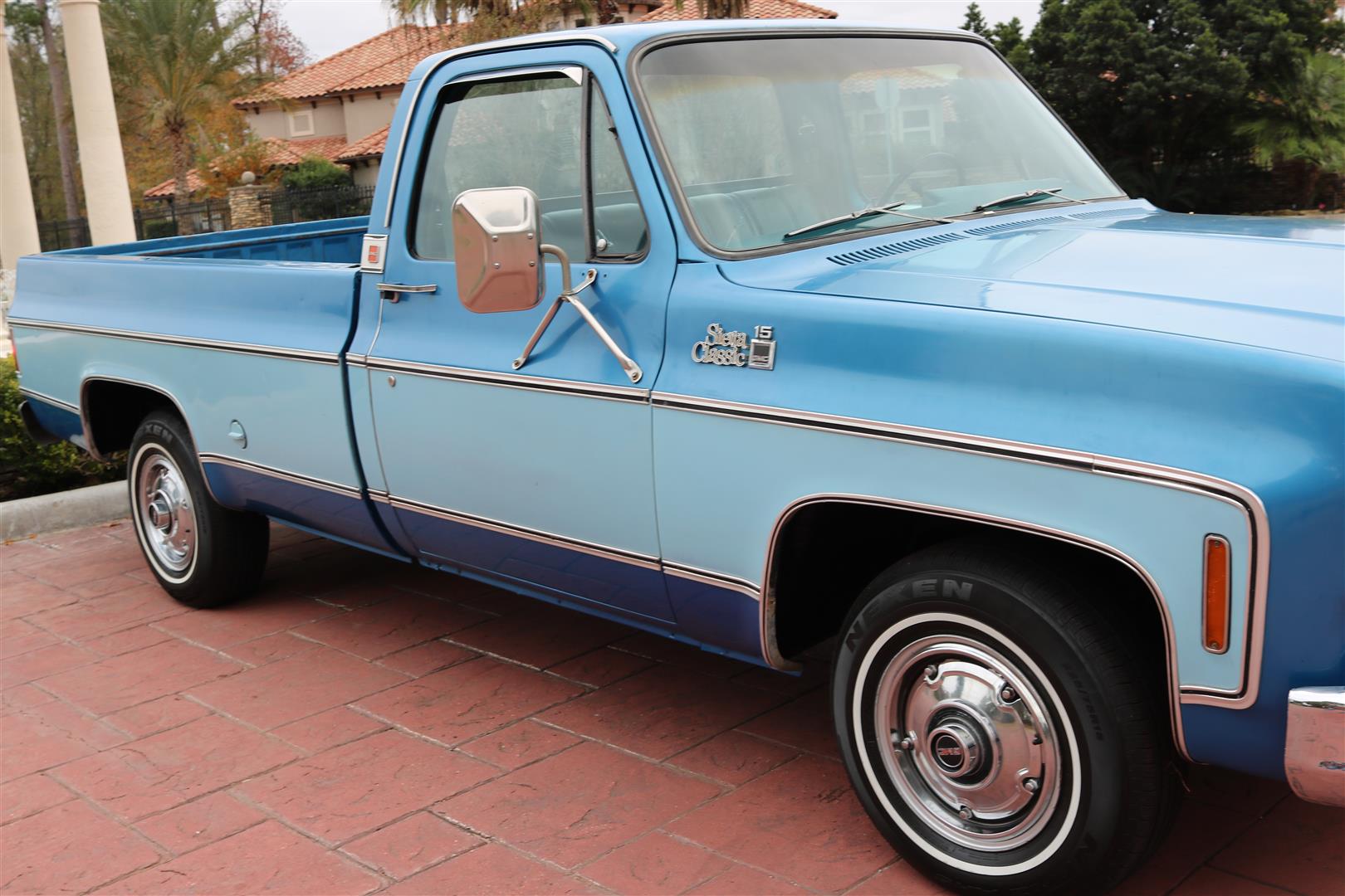 1976 GMC Sierra Classic – TEXAS TRUCKS & CLASSICS