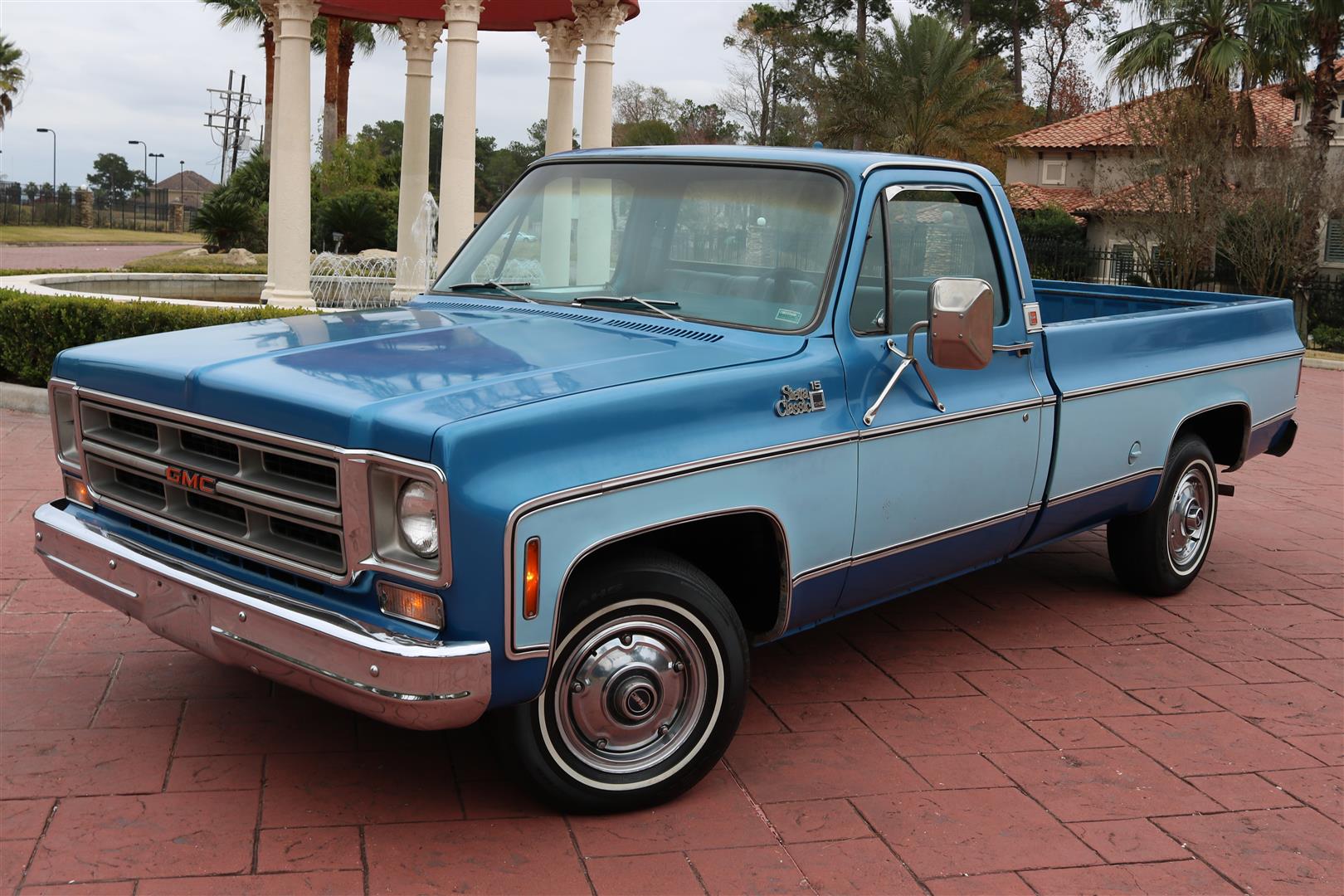1976 GMC Sierra Classic – TEXAS TRUCKS & CLASSICS