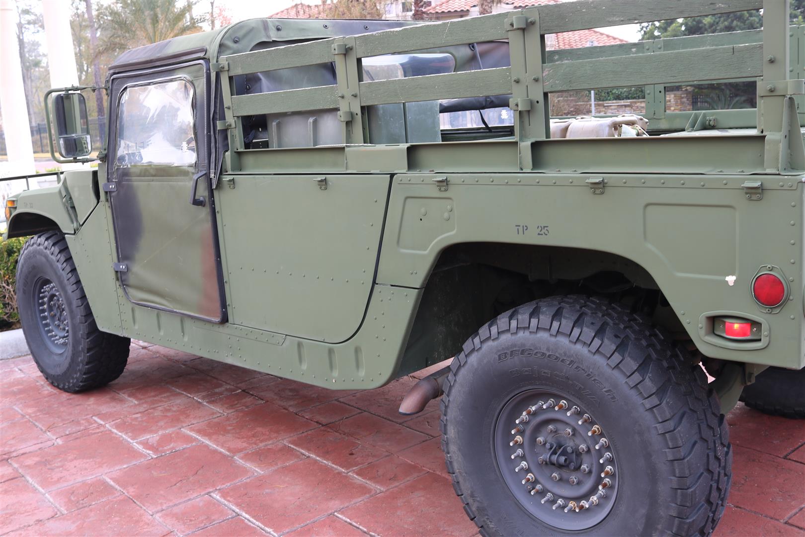 1993 AM General Humvee (M998) – TEXAS TRUCKS & CLASSICS