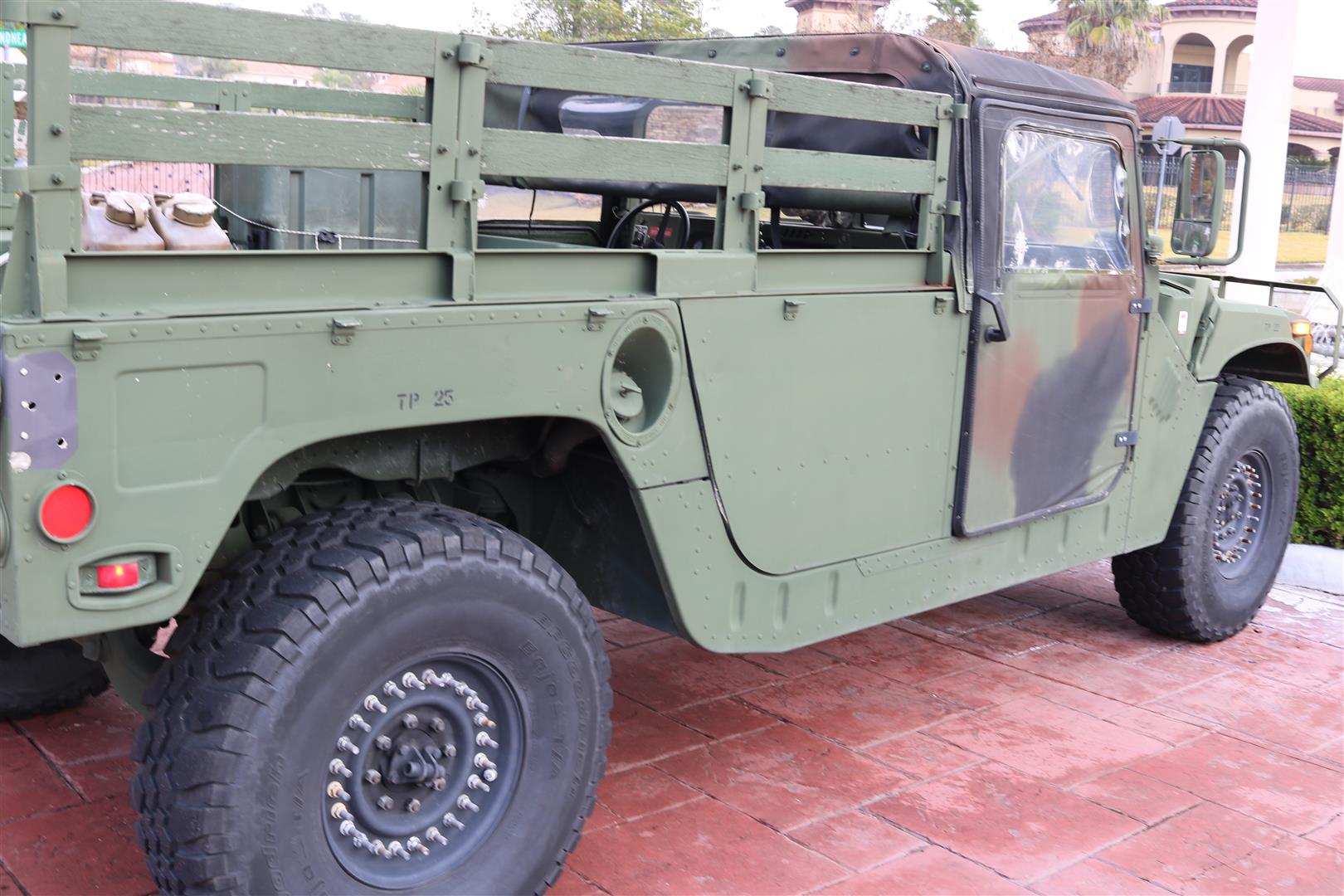 1993 AM General Humvee (M998) – TEXAS TRUCKS & CLASSICS