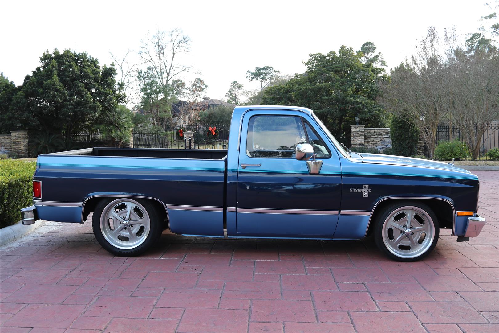 1986 Chevy C10 Silverado – TEXAS TRUCKS & CLASSICS