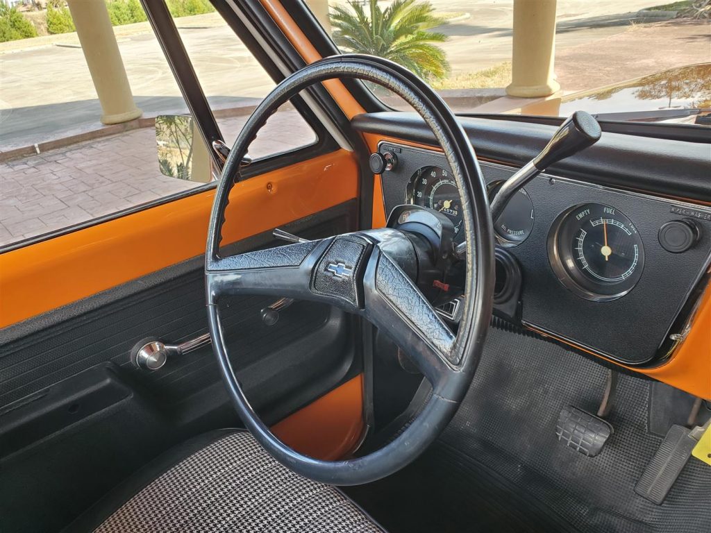 1972 Chevy C20 – TEXAS TRUCKS & CLASSICS