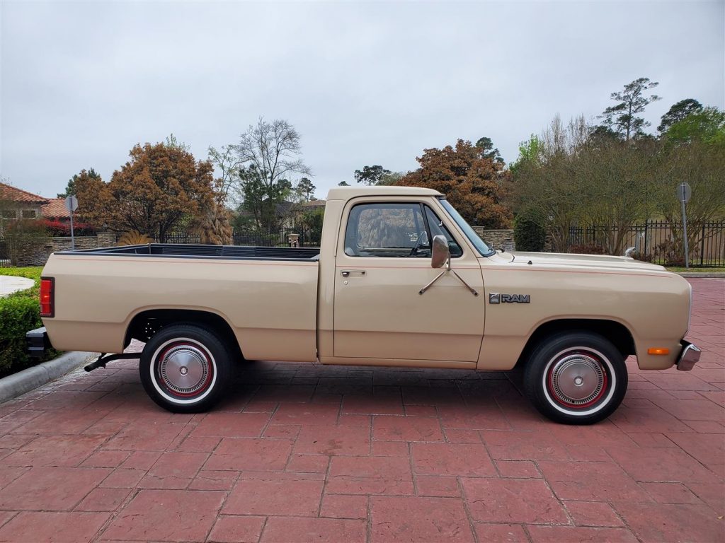 1984 Dodge Ram D100 Custom – TEXAS TRUCKS & CLASSICS
