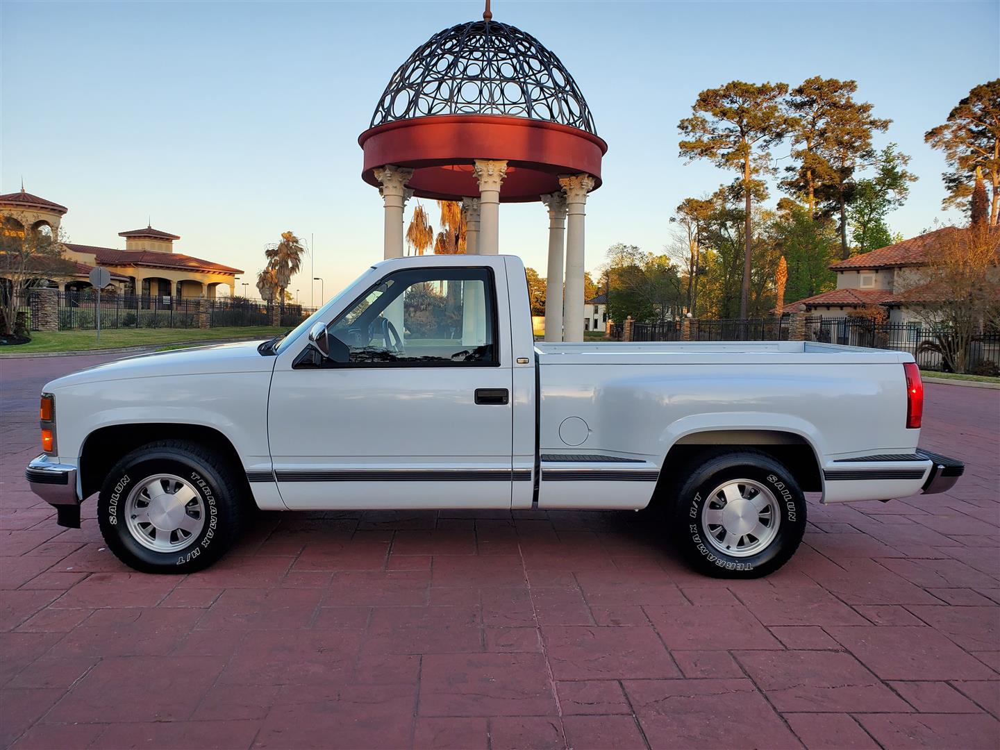1989 Chevy C1500 Silverado – TEXAS TRUCKS & CLASSICS