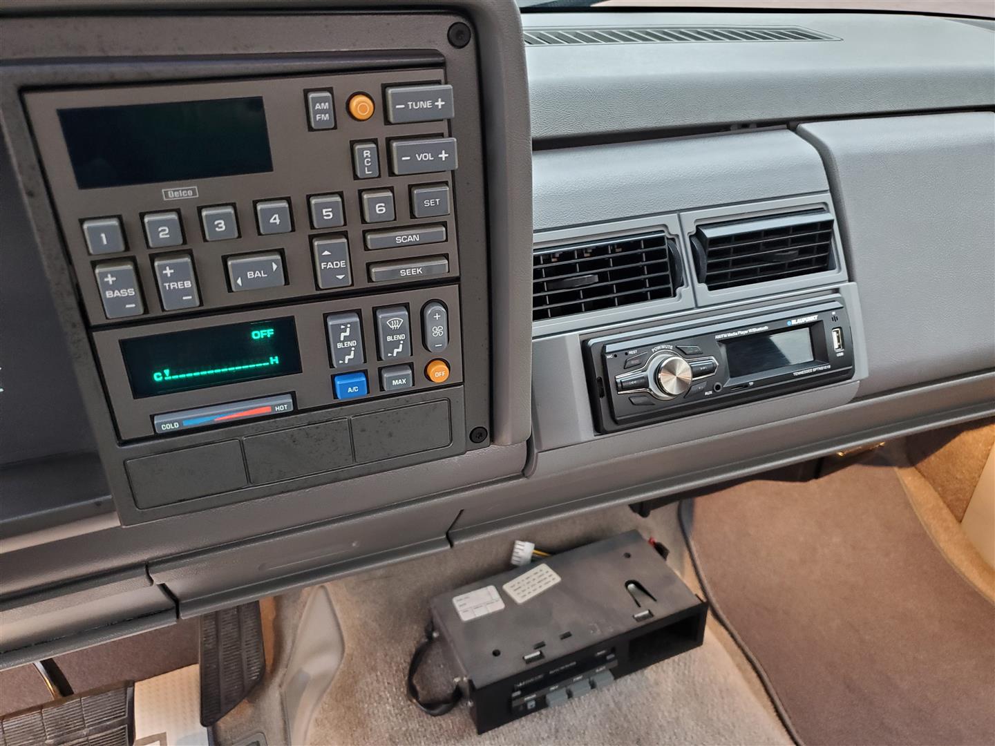 1992 Chevy C1500 Silverado – TEXAS TRUCKS & CLASSICS