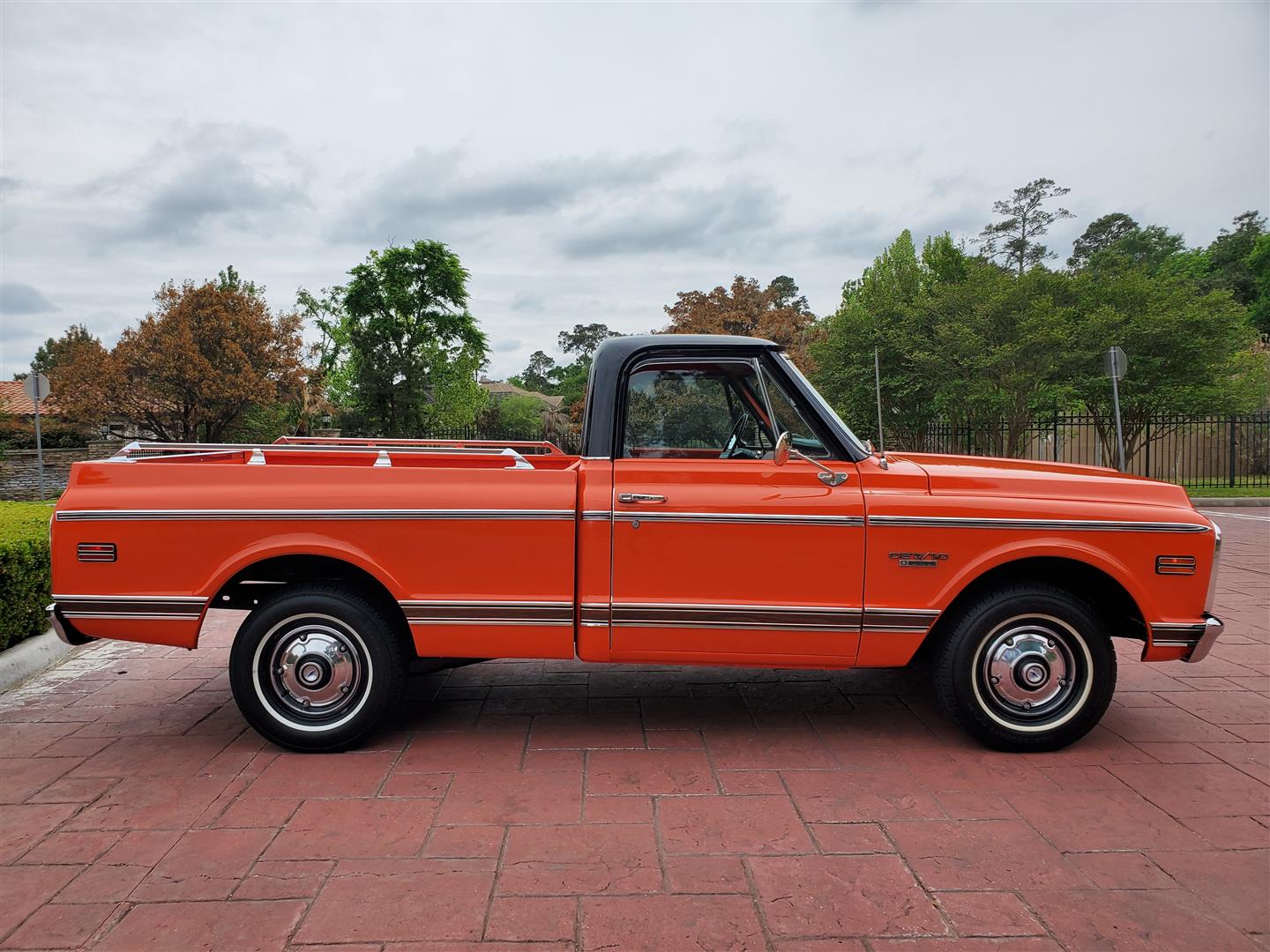 1970 Chevy C10 CST – TEXAS TRUCKS & CLASSICS