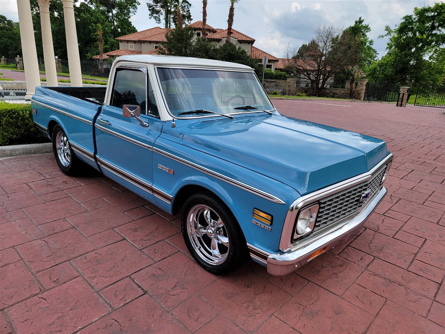 1971 Chevy C10 Cheyenne – TEXAS TRUCKS & CLASSICS