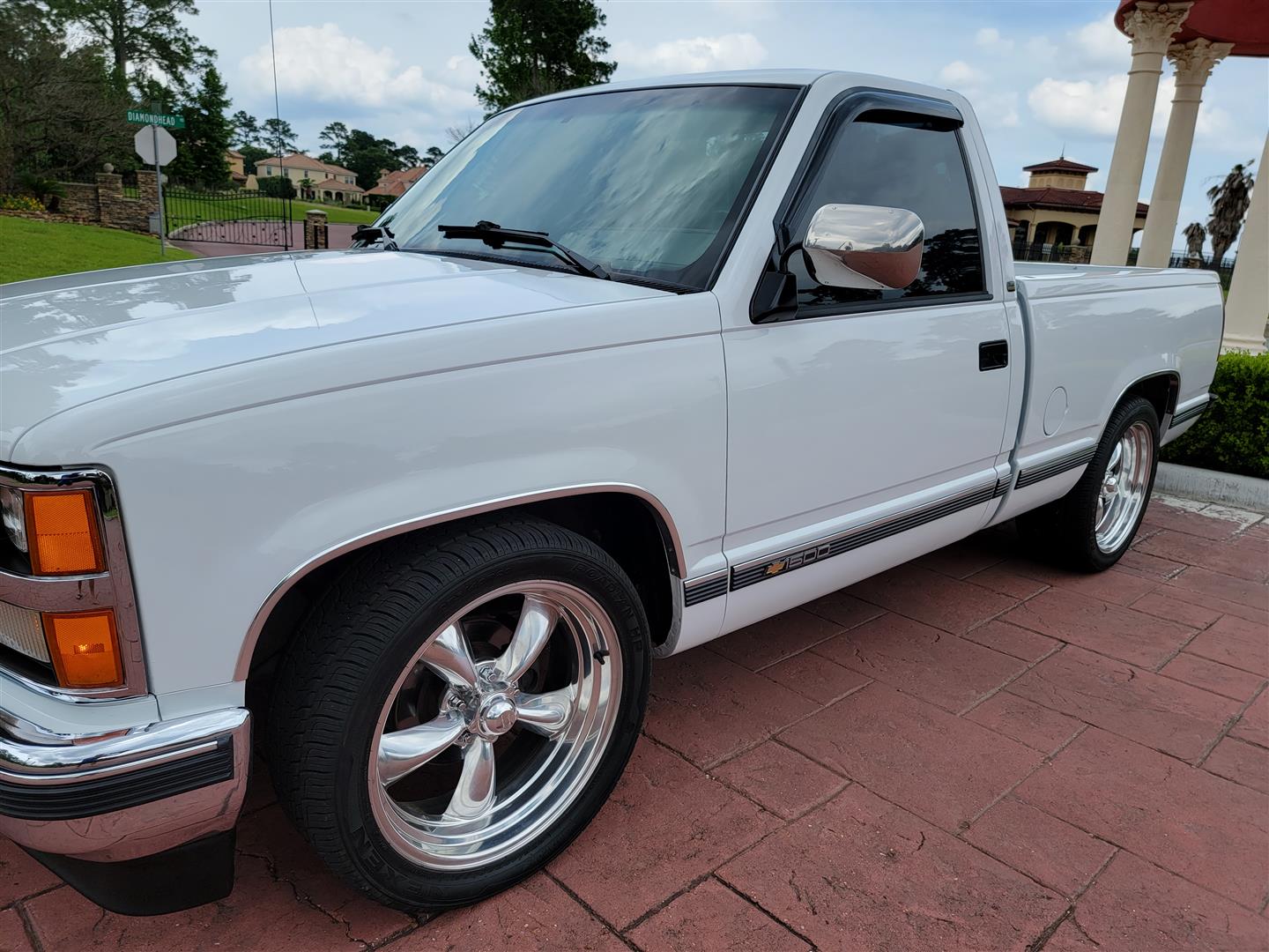 1989 Chevy C1500 SIlverado – TEXAS TRUCKS & CLASSICS