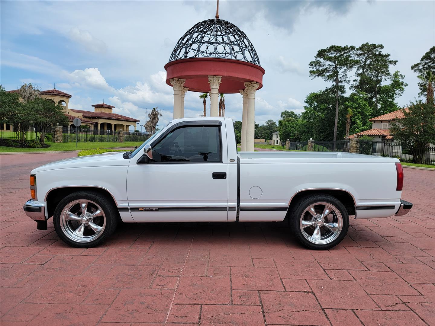 1989 Chevy C1500 SIlverado – TEXAS TRUCKS & CLASSICS