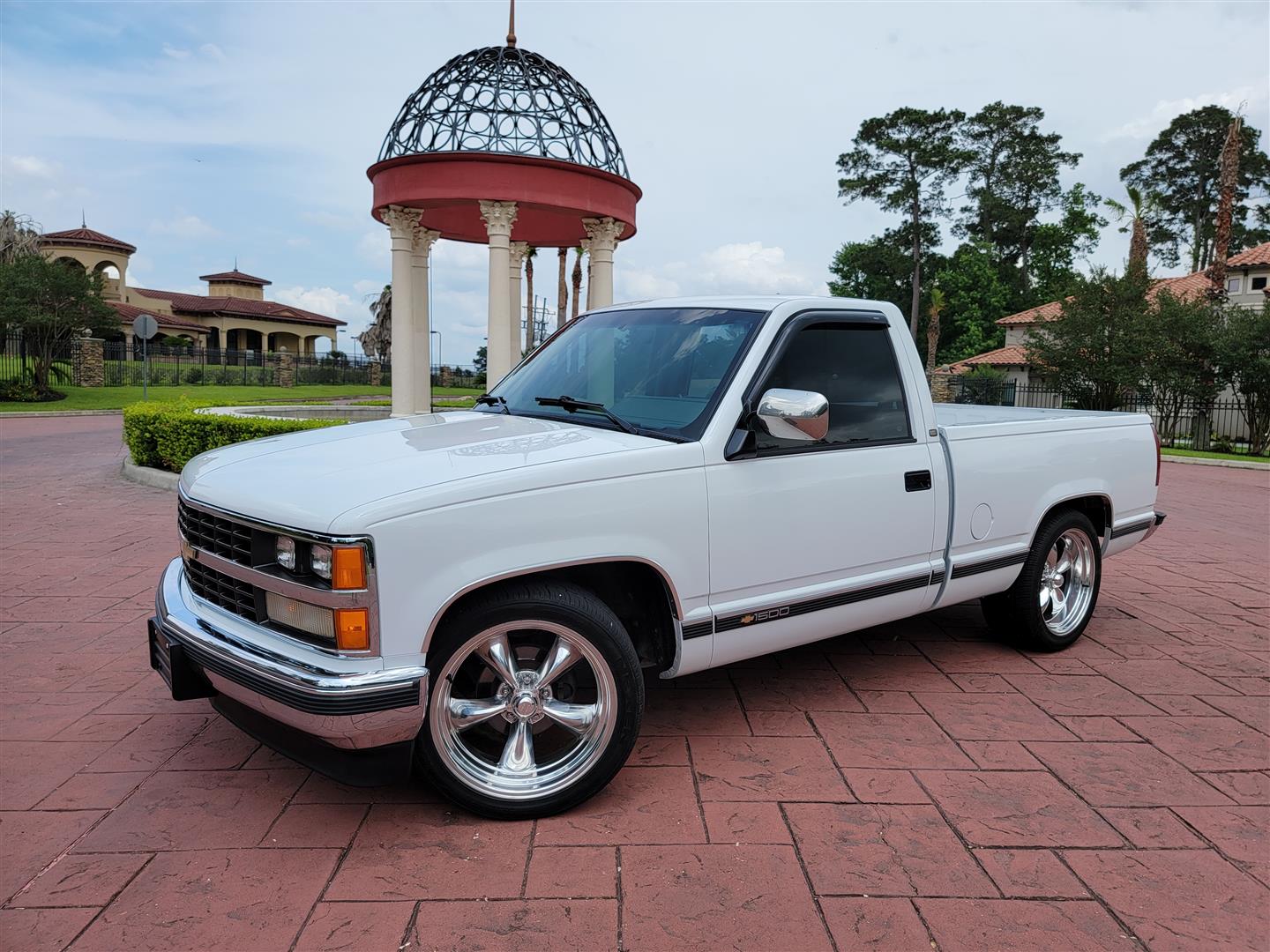 1989 Chevy C1500 SIlverado – TEXAS TRUCKS & CLASSICS
