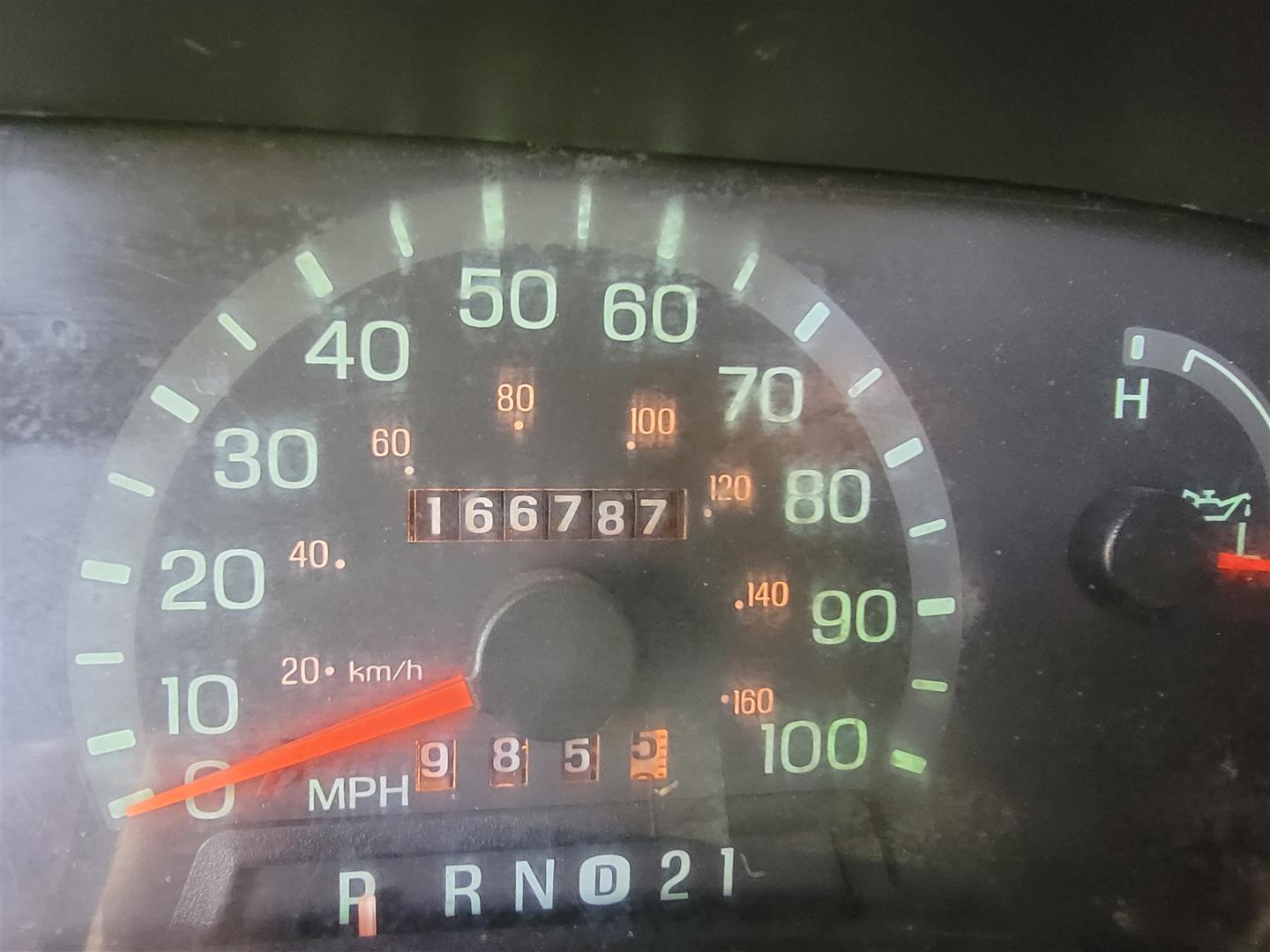 2002 Ford E350 EB Van (4×4) – TEXAS TRUCKS & CLASSICS