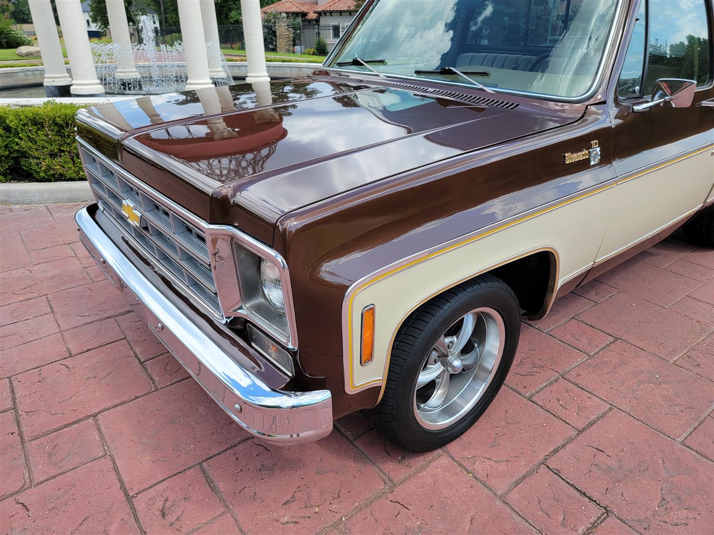1977 Chevy C10 Silverado – TEXAS TRUCKS & CLASSICS