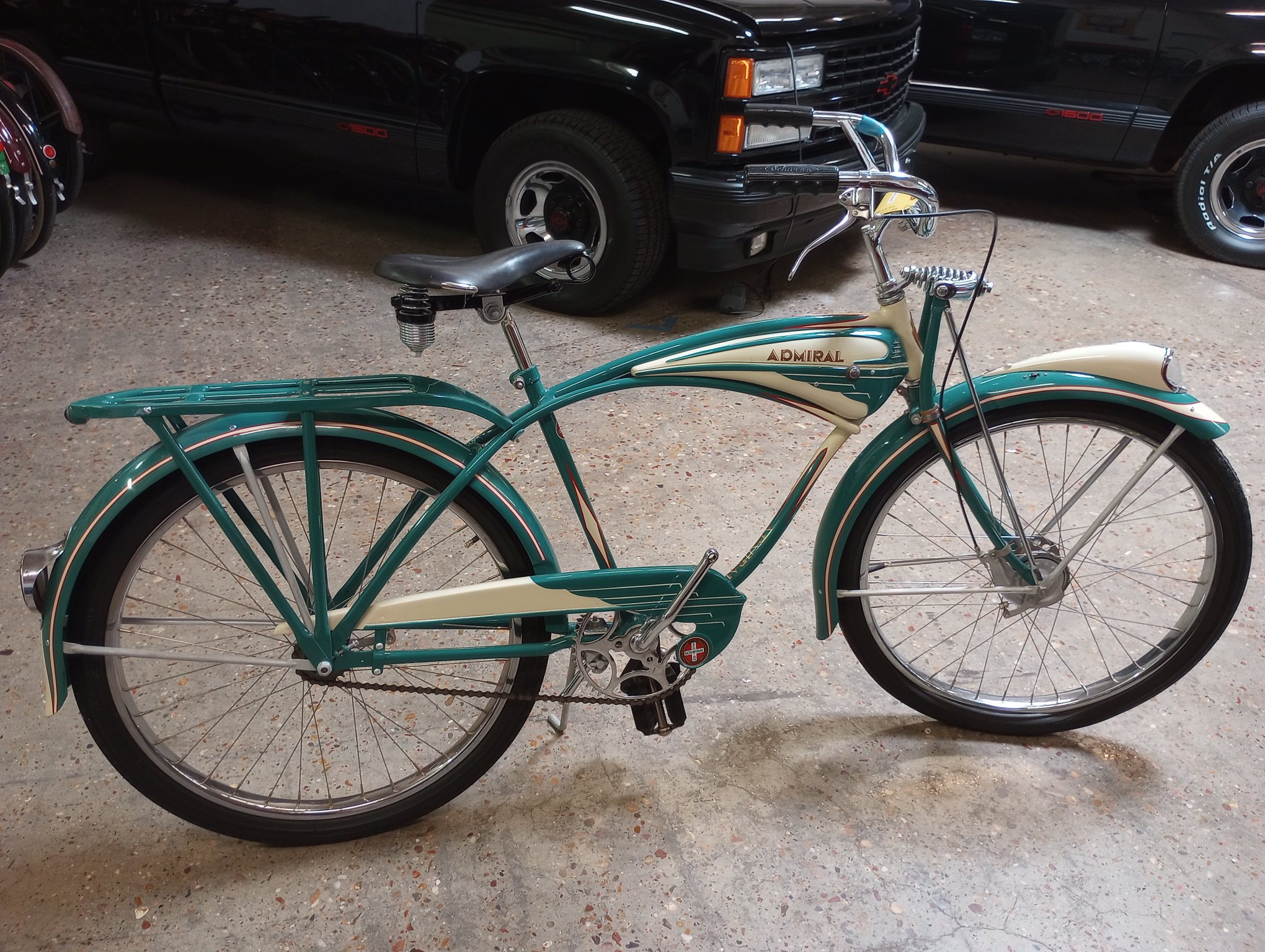 1940s Schwinn Admiral Auto Cycle – TEXAS TRUCKS & CLASSICS