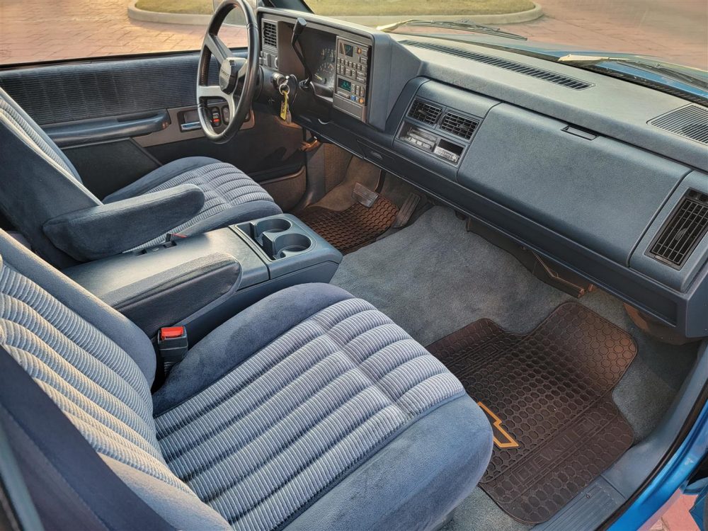 1992 Chevy C1500 Silverado – TEXAS TRUCKS & CLASSICS